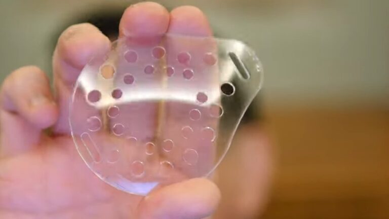 How Long to Wear Eye Shield at Night After Cataract Surgery - Best ...